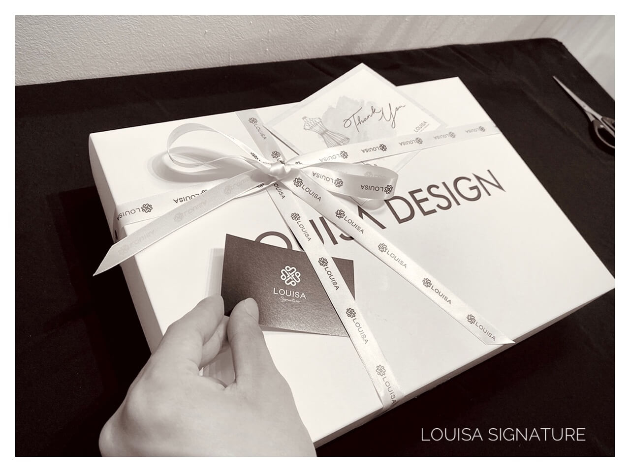 Shipping & Handling - Thương hiệu Thời trang LOUISA